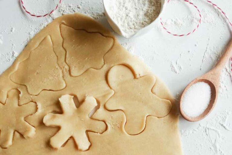 Can Dogs Eat Cookie Dough - Pet Friendly House